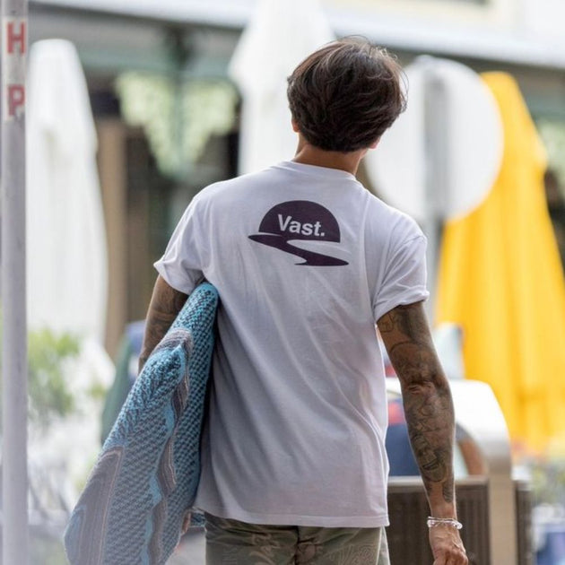 VAST Tops 上身 – VAST Surf Shop